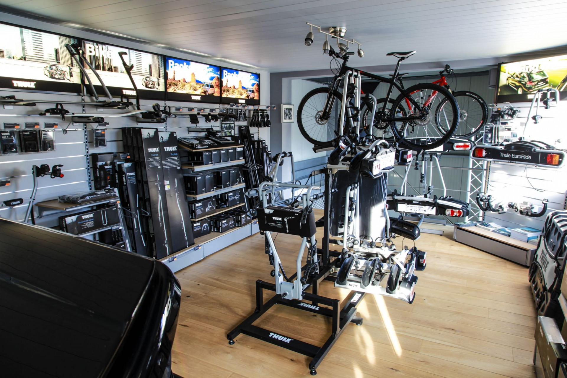 Thule Shop › Autocenter De Rudder: Banden, velgen en meer voor uw wagen